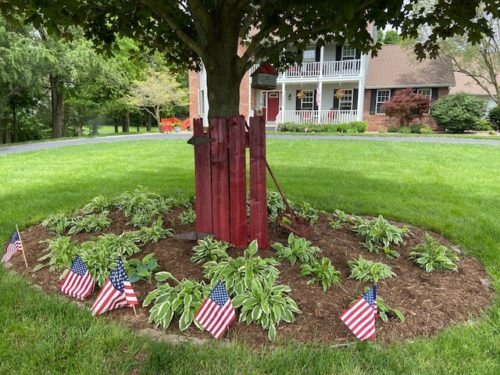 Red, Rustic & Reclaimed for Summer - From Farmhouse to Florida